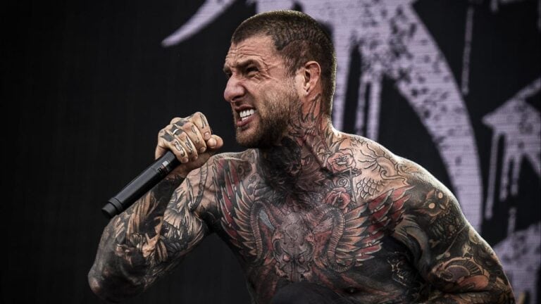 Alex Terrible de Slaughter To Prevail anuncia un regreso inminente de ...